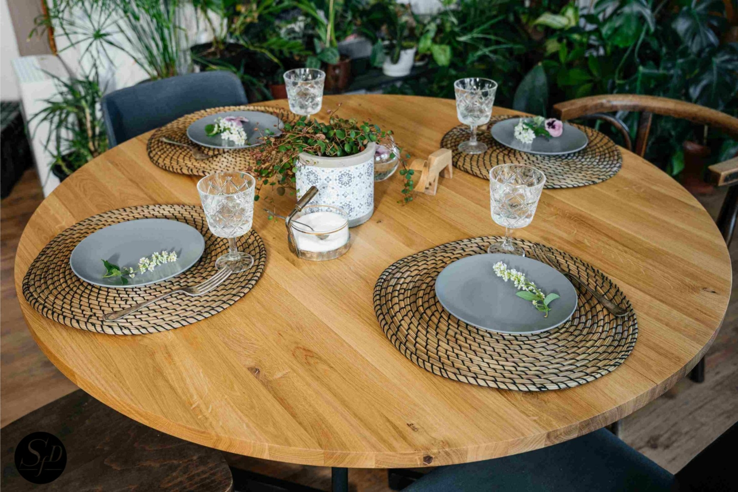 Meubles en bois massif et Urban Jungle : Un nouveau standard de style ...